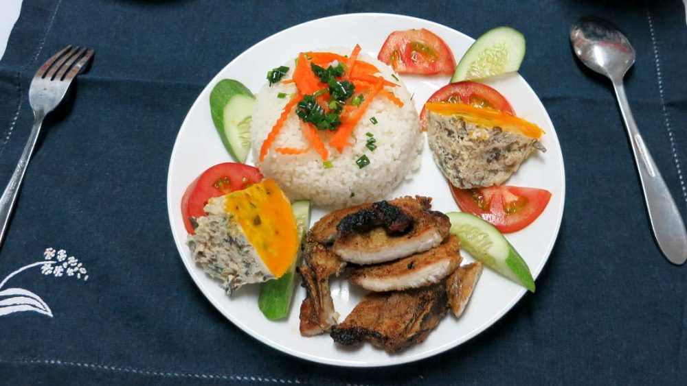 Best Authentic Vietnamese Broken Rice Com Tam Recipe