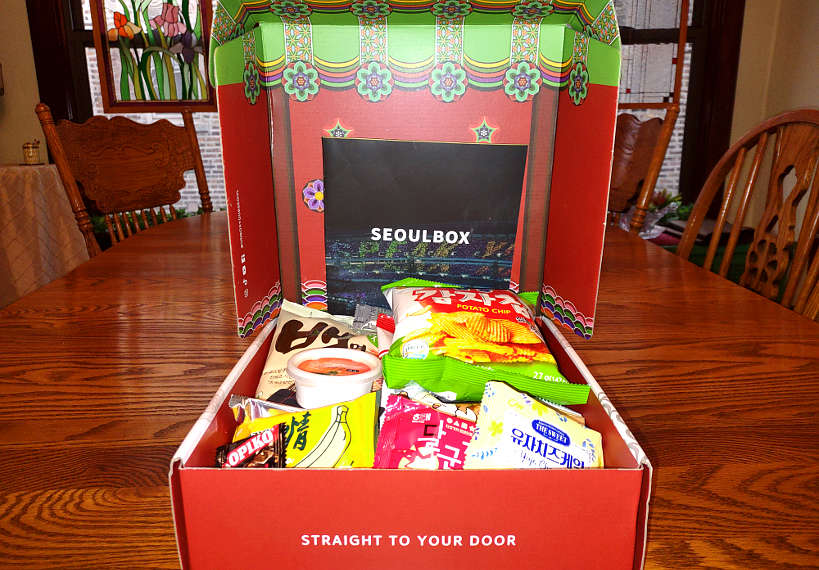 How To Unbox Your S(e)oul? 2022 SeoulBox Korean Snacks Review