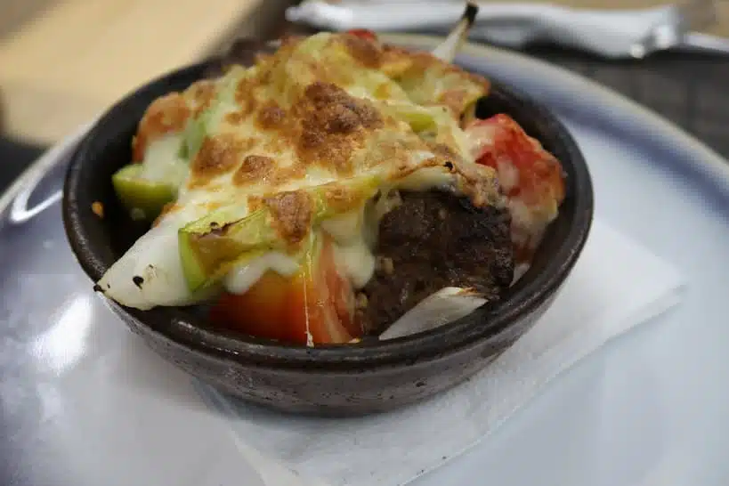 How To Find Authentic Food On Your Travels: Your 10-Step Guide