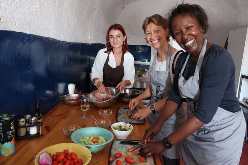7 Best Cooking Classes In Santorini For 2024: Full Review