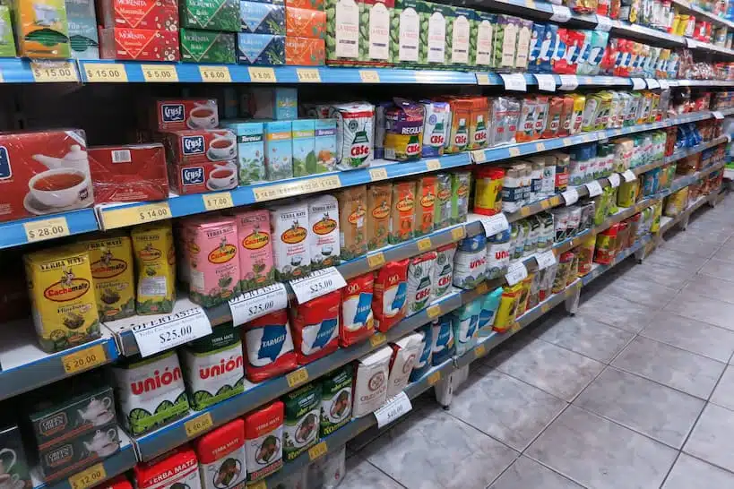 How To Find Authentic Food On Your Travels: Your 10-Step Guide